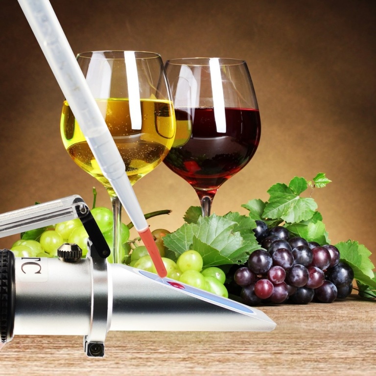 Refractometer For Wine, Grape, Alcohol - Discount Instruments